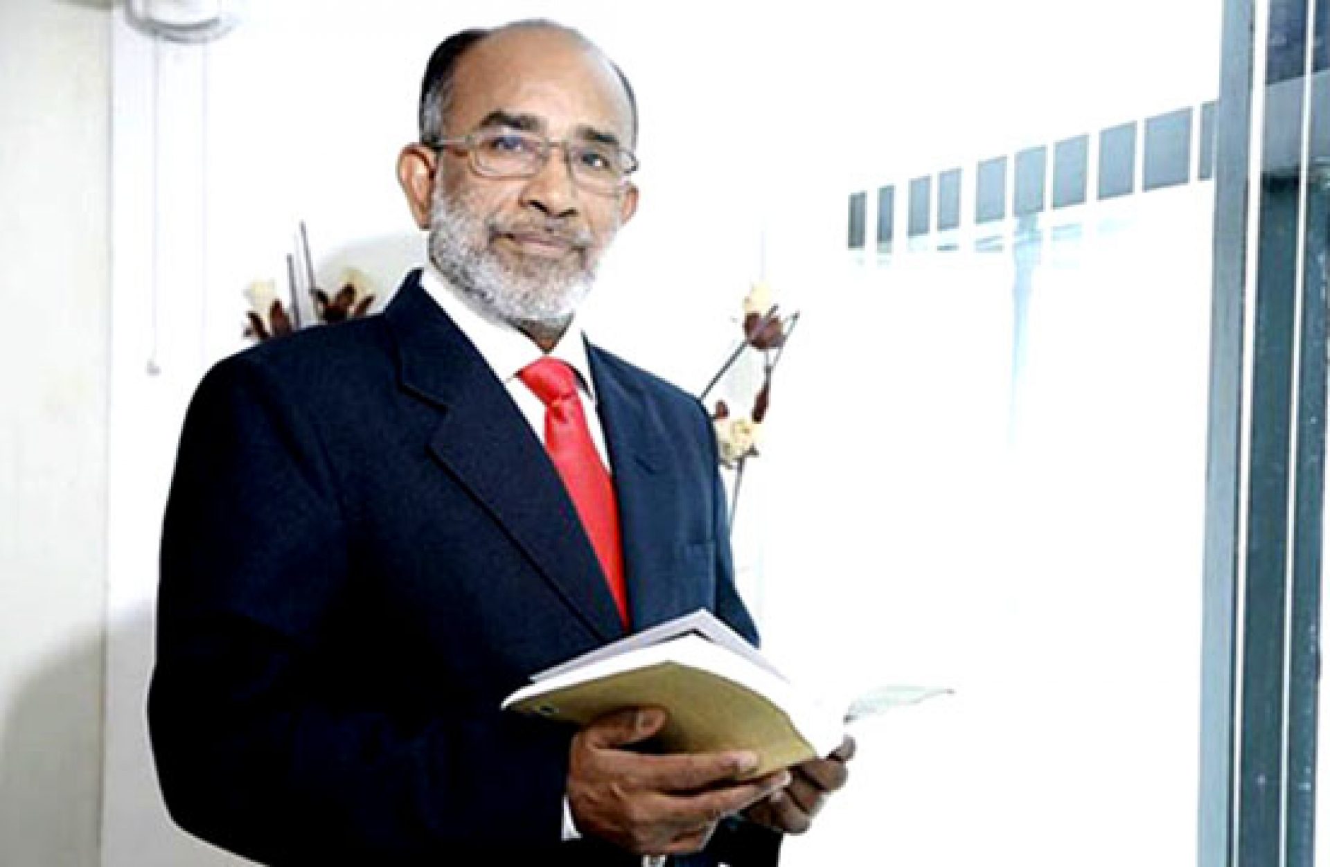 Share radical ideas to transform India Tourism; K J Alphons | Whereabouts